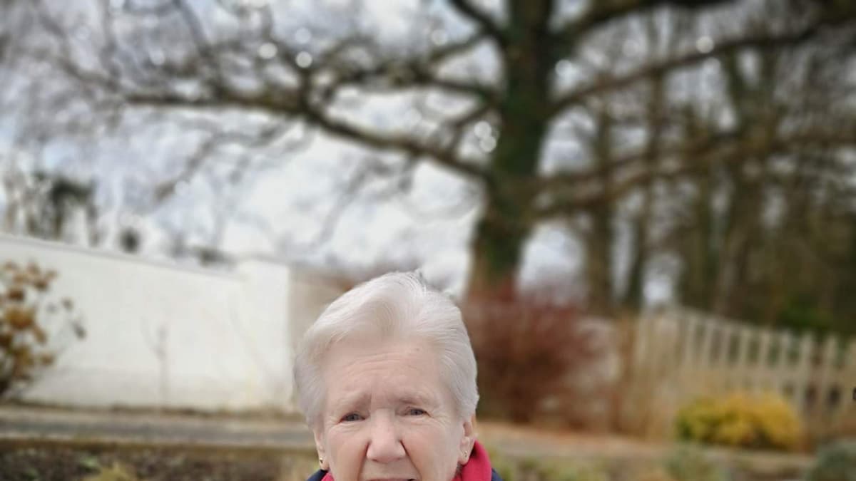 Launceston's Pam “honoured and humbled” to receive Cross of St Piran ...