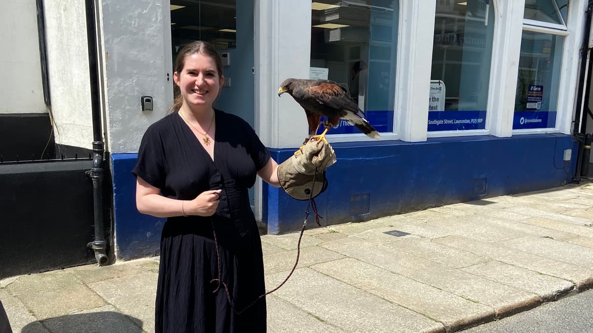 'Larkin' around at the Cornish & Devon Post office | bude-today.co.uk